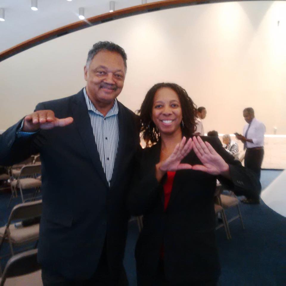 Deltas Doing Service – Delta Sigma Theta Sorority, Incorporated